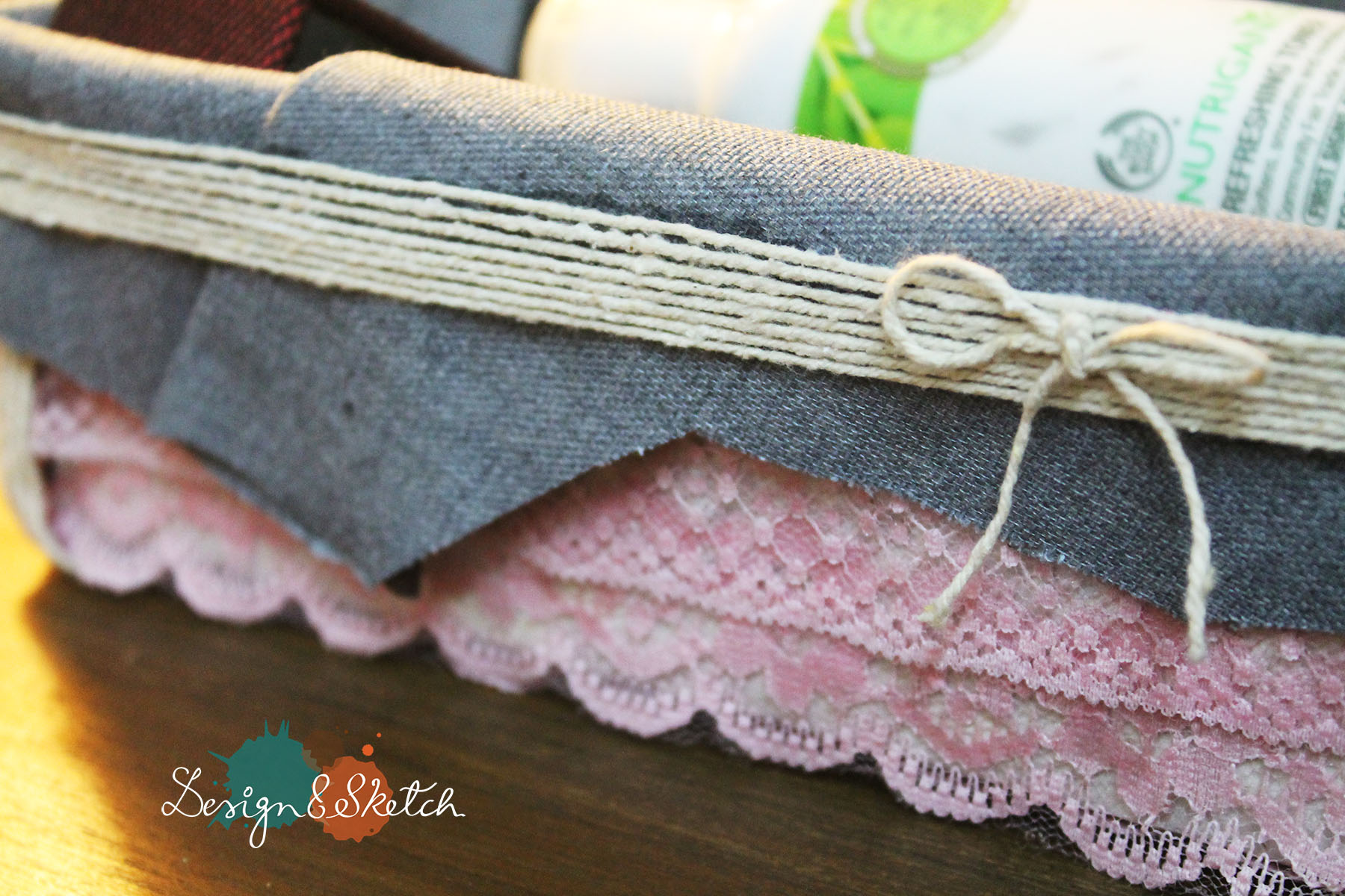 Design and Sketch » DIY your own make up/ storage box!